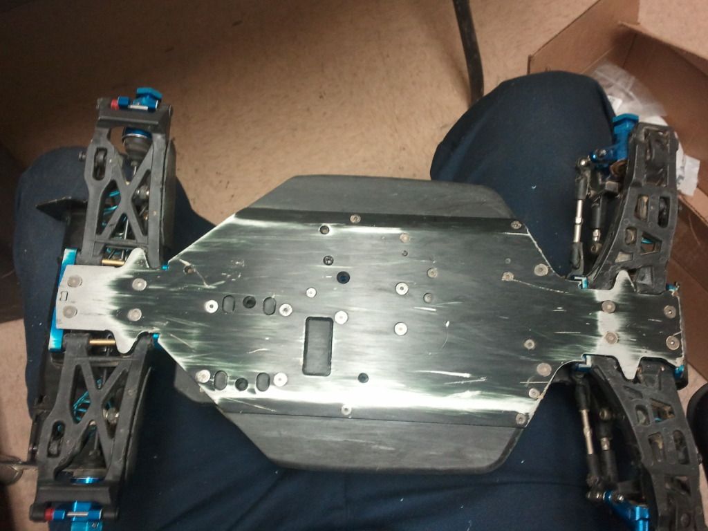 Rc8.2e tekno v4 roller - R/C Tech Forums