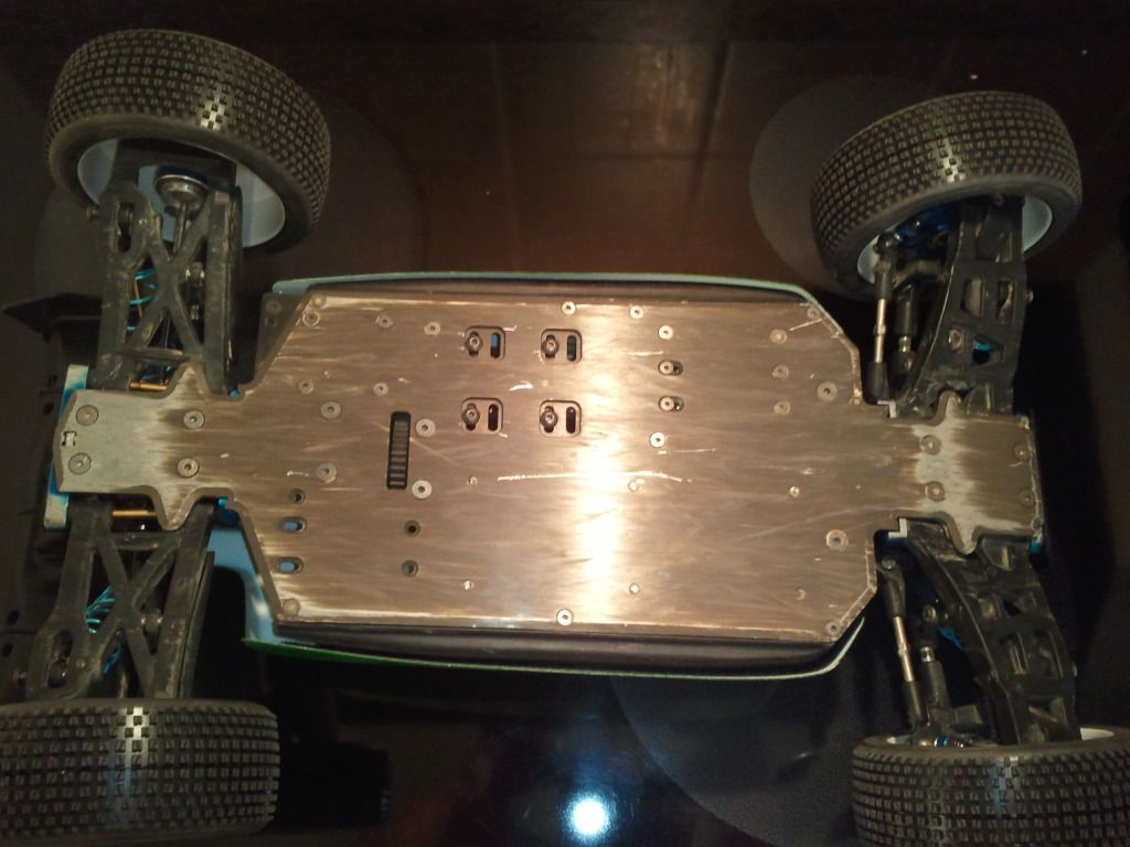 Rc8.2e tekno v4 roller - R/C Tech Forums